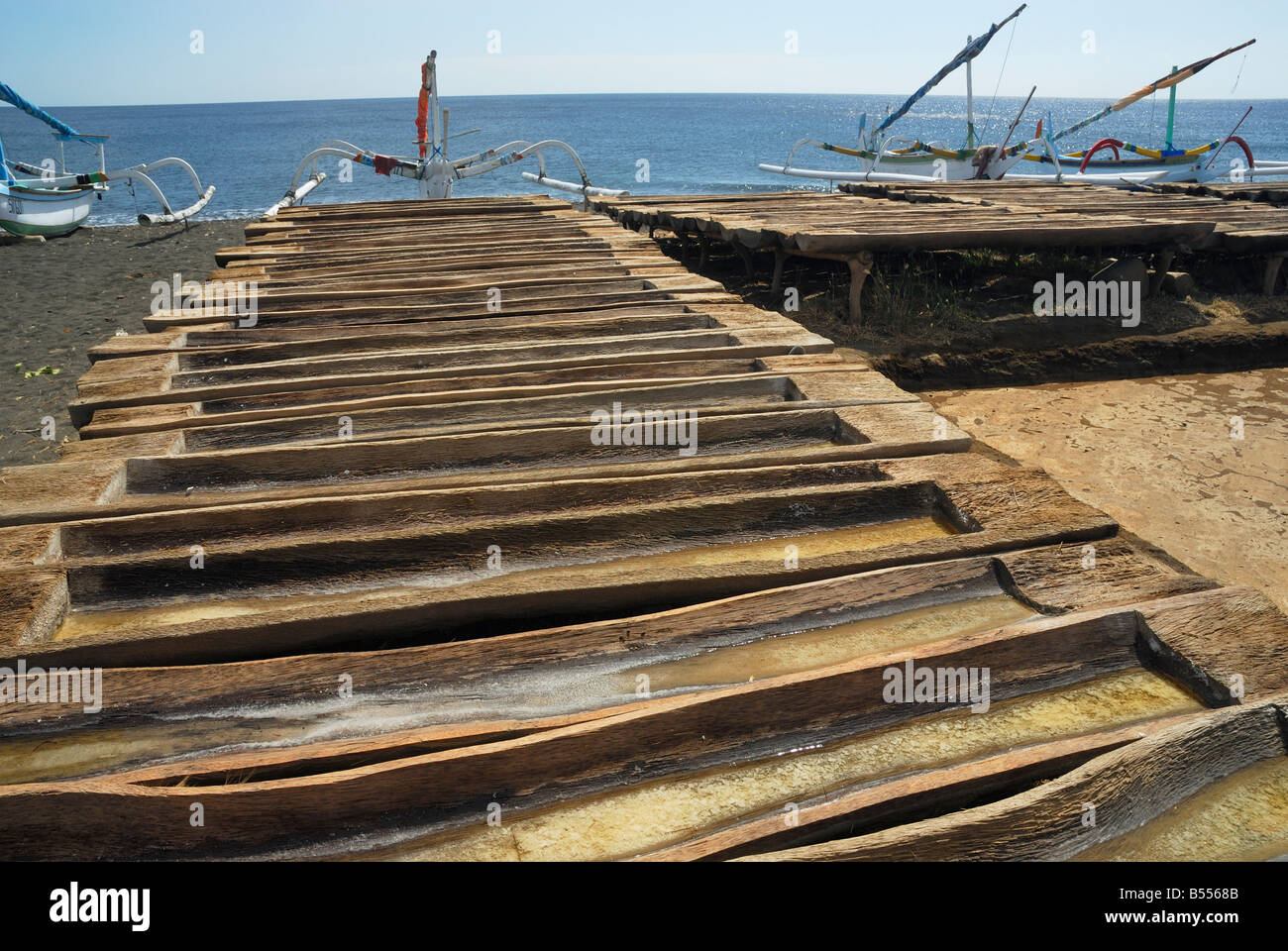 Traditional livelihood hi-res stock photography and images - Alamy