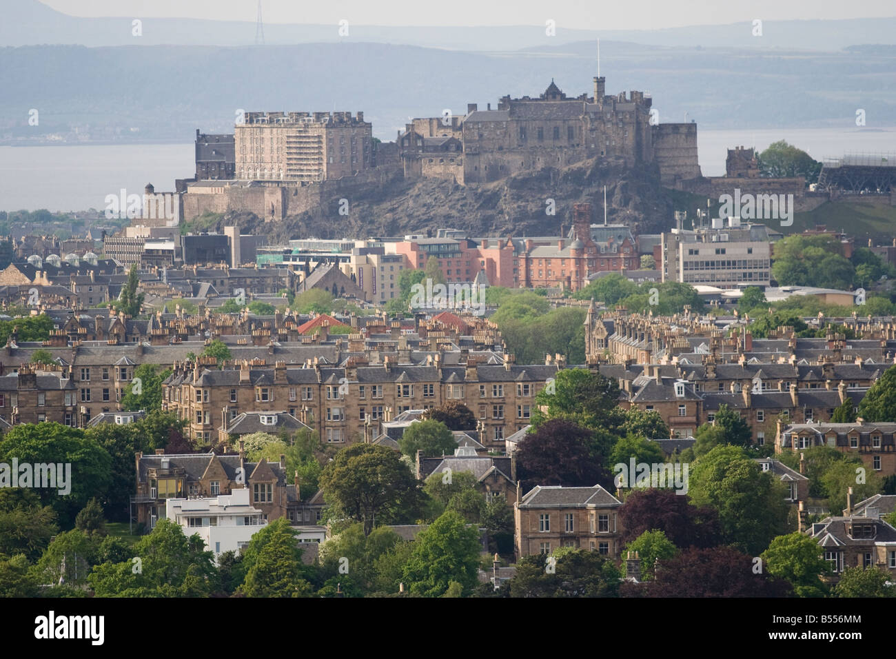 Edinburgh spring skyline hi-res stock photography and images - Alamy
