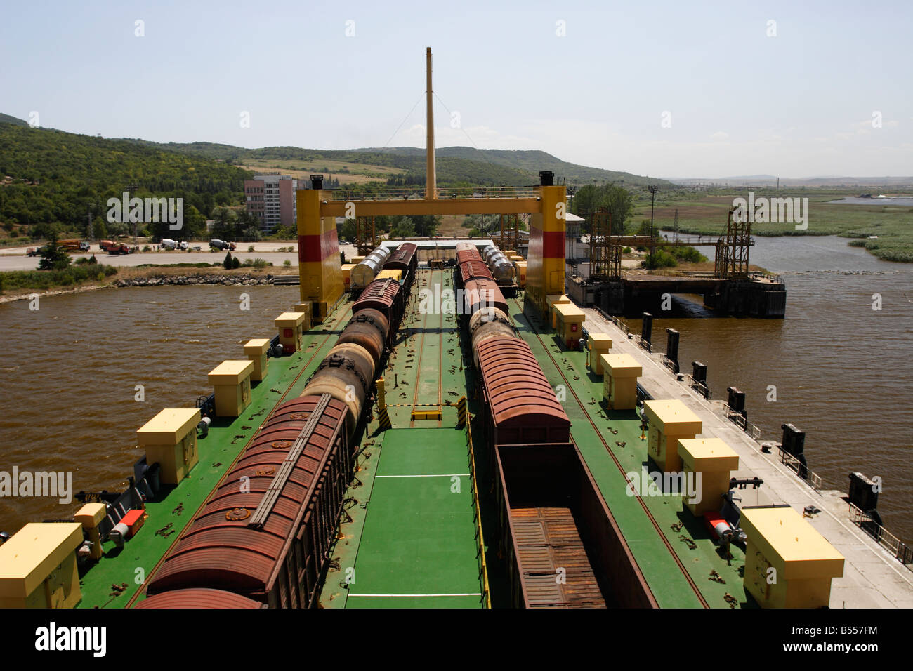 Train cargo hi-res stock photography and images - Alamy