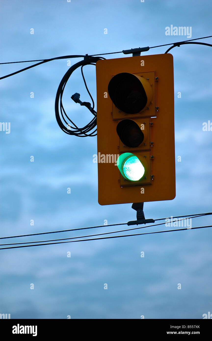 Traffic light hanging on wires hi-res stock photography and images - Alamy