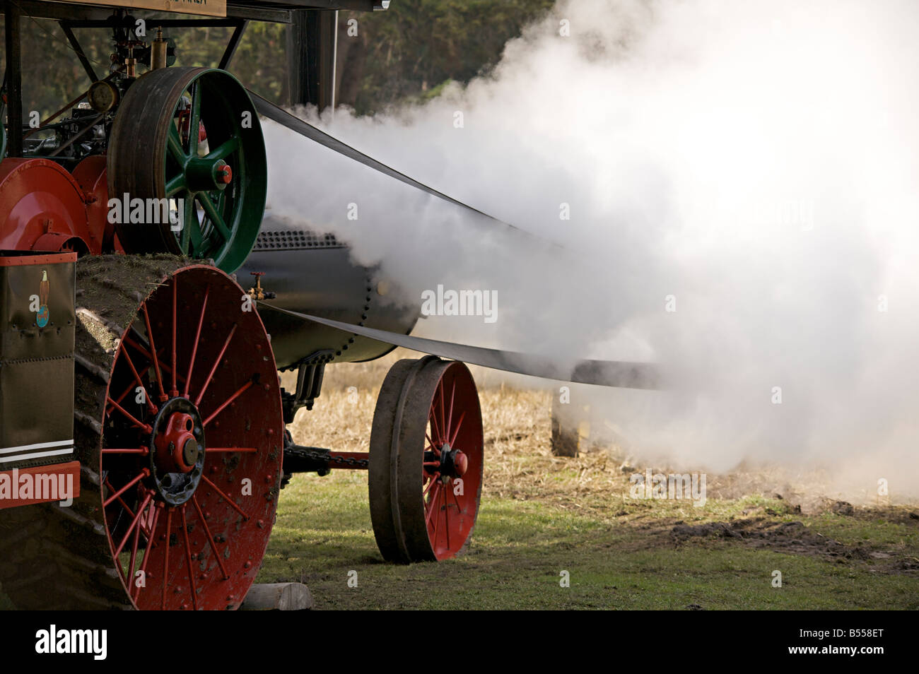 Steam engine demonstration during Steam Engine Show at Westwold ...