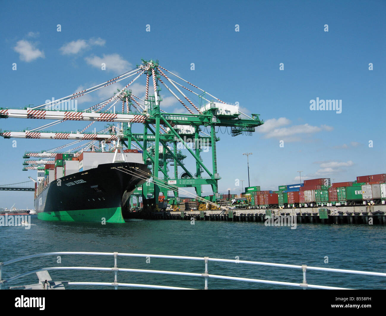 Tanker ship hi-res stock photography and images - Alamy