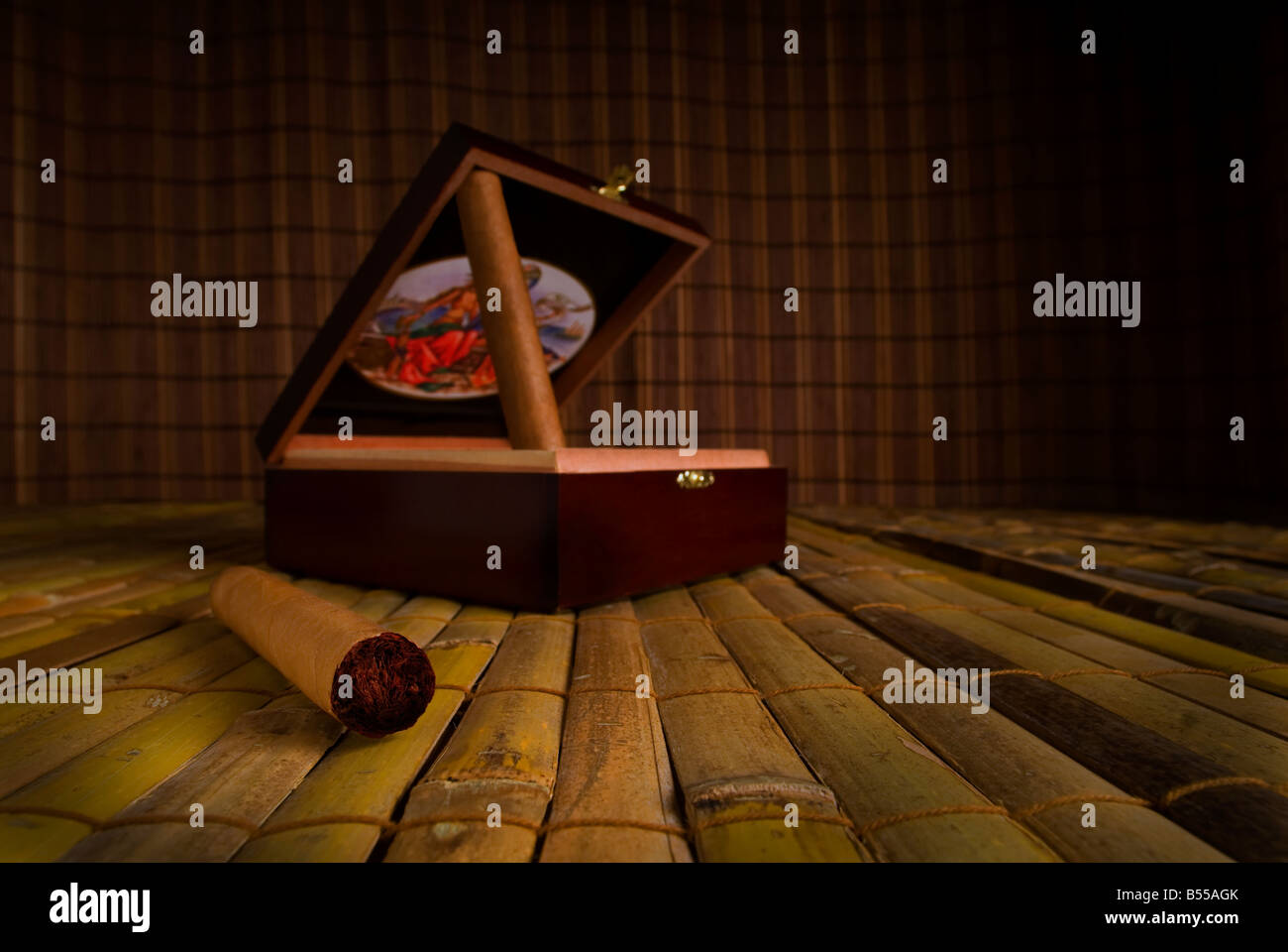 Authentic cuban cigar and lighter hi-res stock photography and images ...