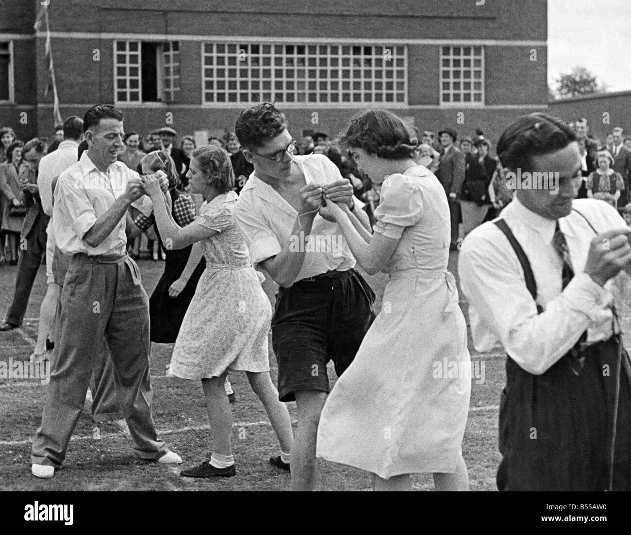 Munition workers sports: The needle threading competition proved the ...