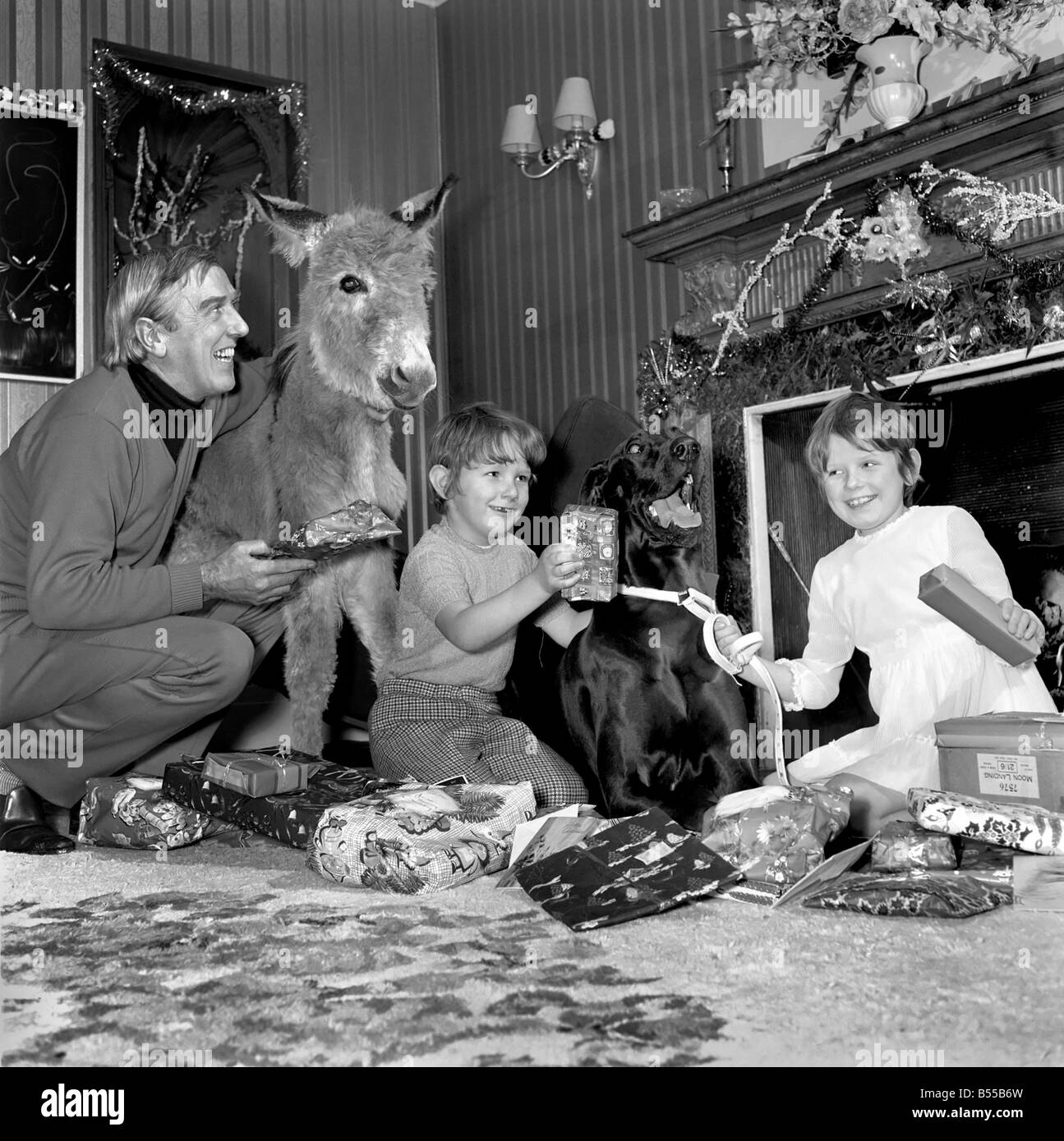 Spend time family Black and White Stock Photos & Images - Alamy