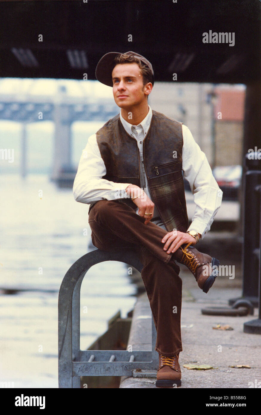 1990s man fashion hi-res stock photography and images - Alamy