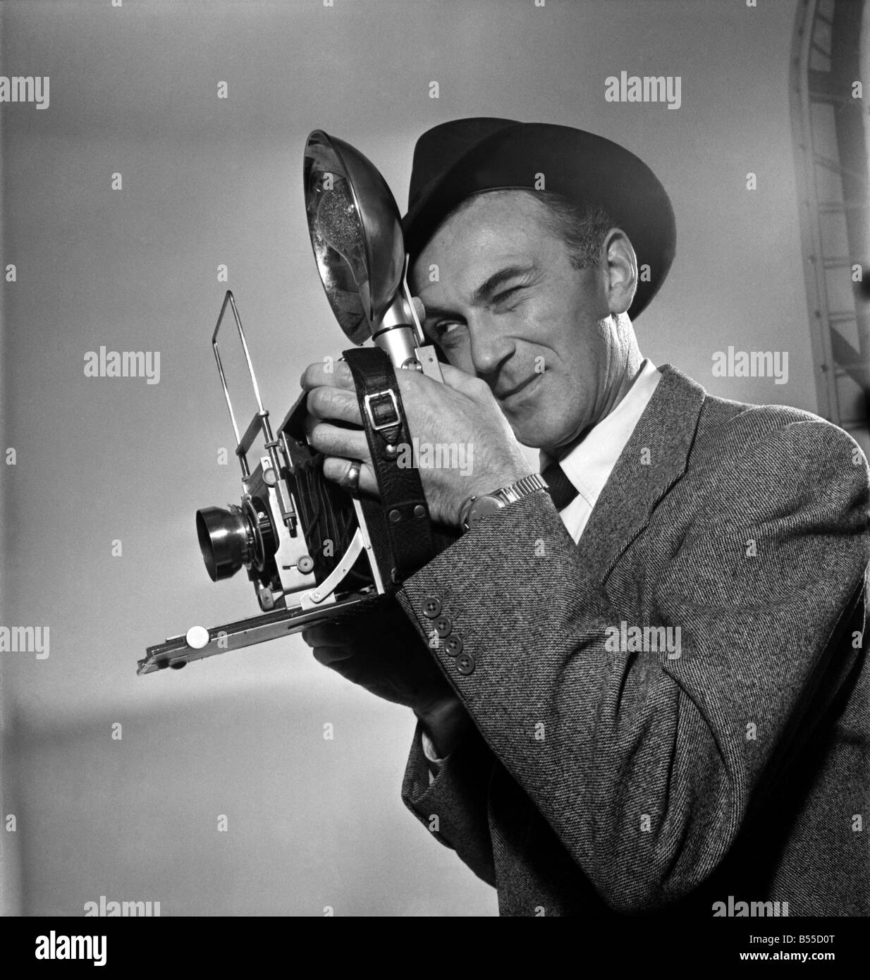 1950s cameras hi-res stock photography and images - Alamy