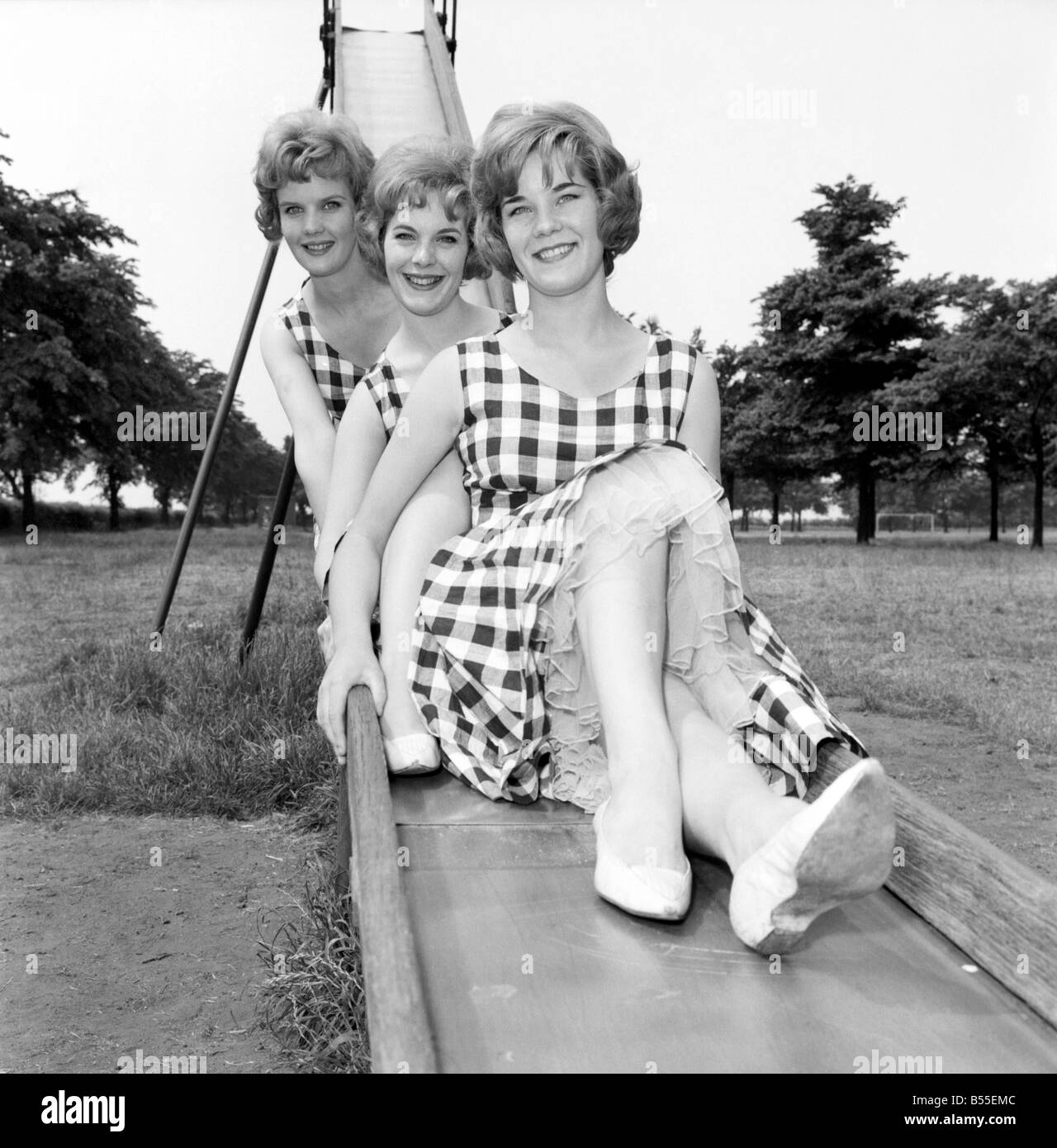 England Sisters celebrate their chart success: The Sisters from left ...