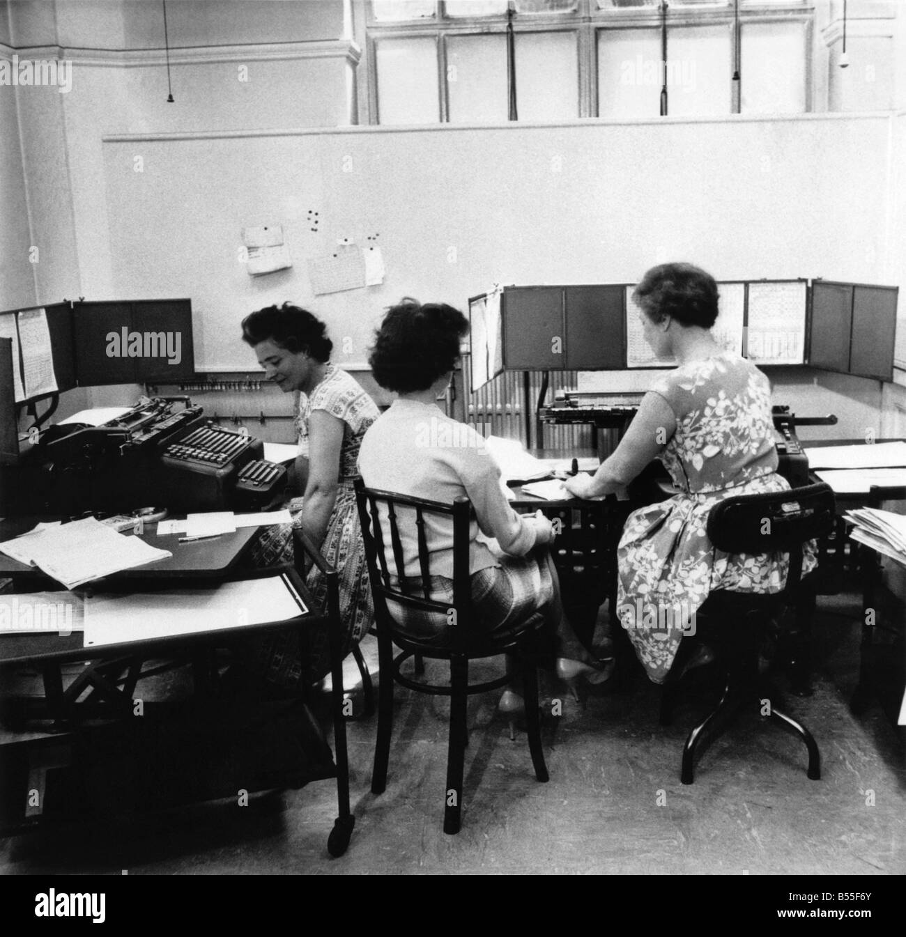 1960s Business Women Stock Photos & 1960s Business Women Stock Images ...
