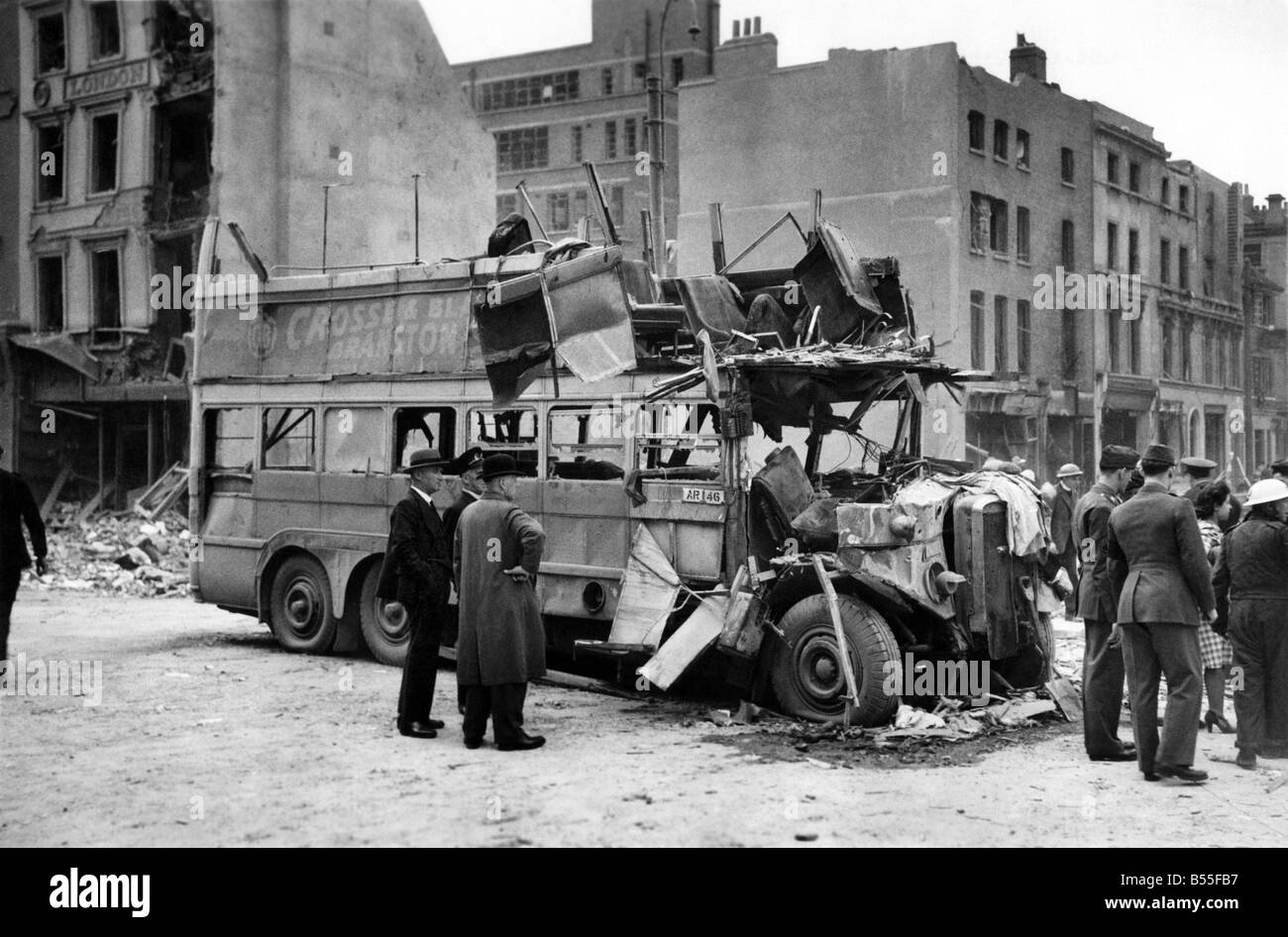 Tottenham City Road. June 1944 P009388 Stock Photo - Alamy