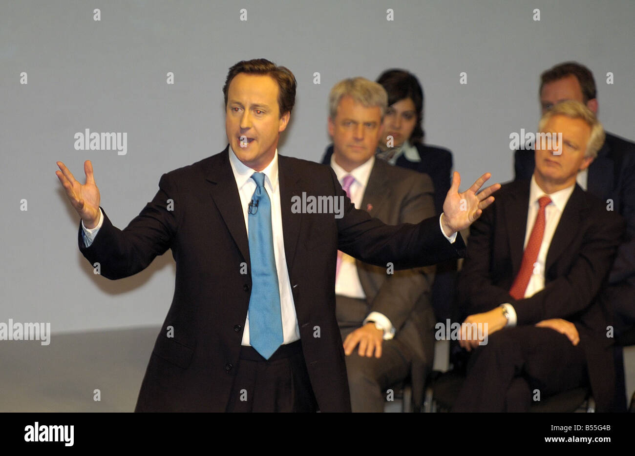 Delegates applause hi-res stock photography and images - Alamy