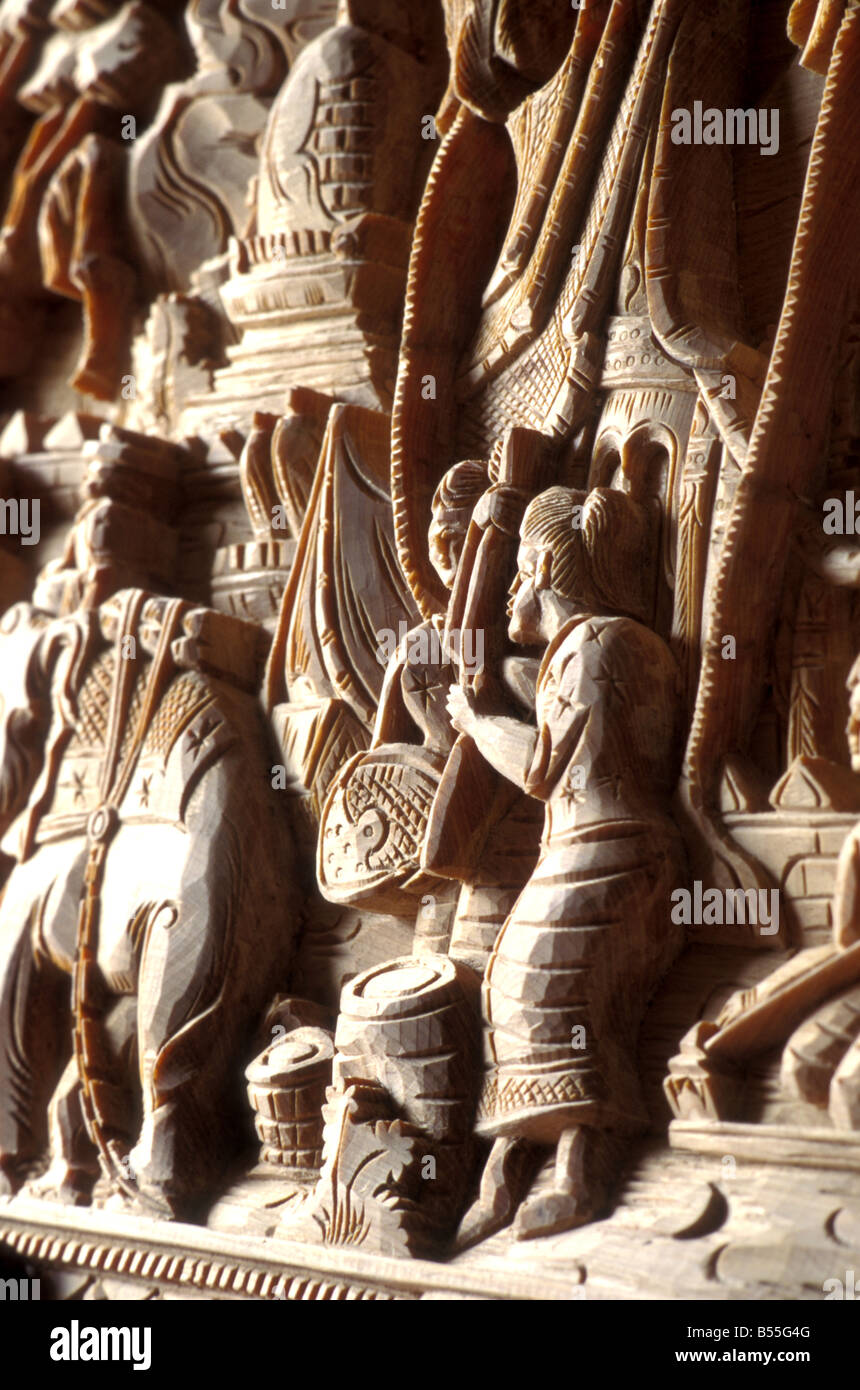 wood carving vientiane laos Stock Photo - Alamy wood carving vientiane laos Stock Photo - Alamy