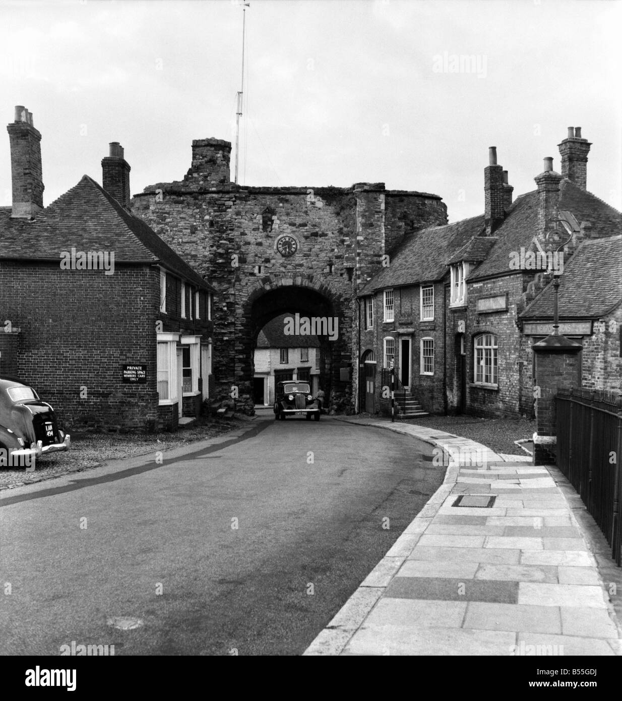 Places: England: Rye. General Street scene in and a round The Sussex ...