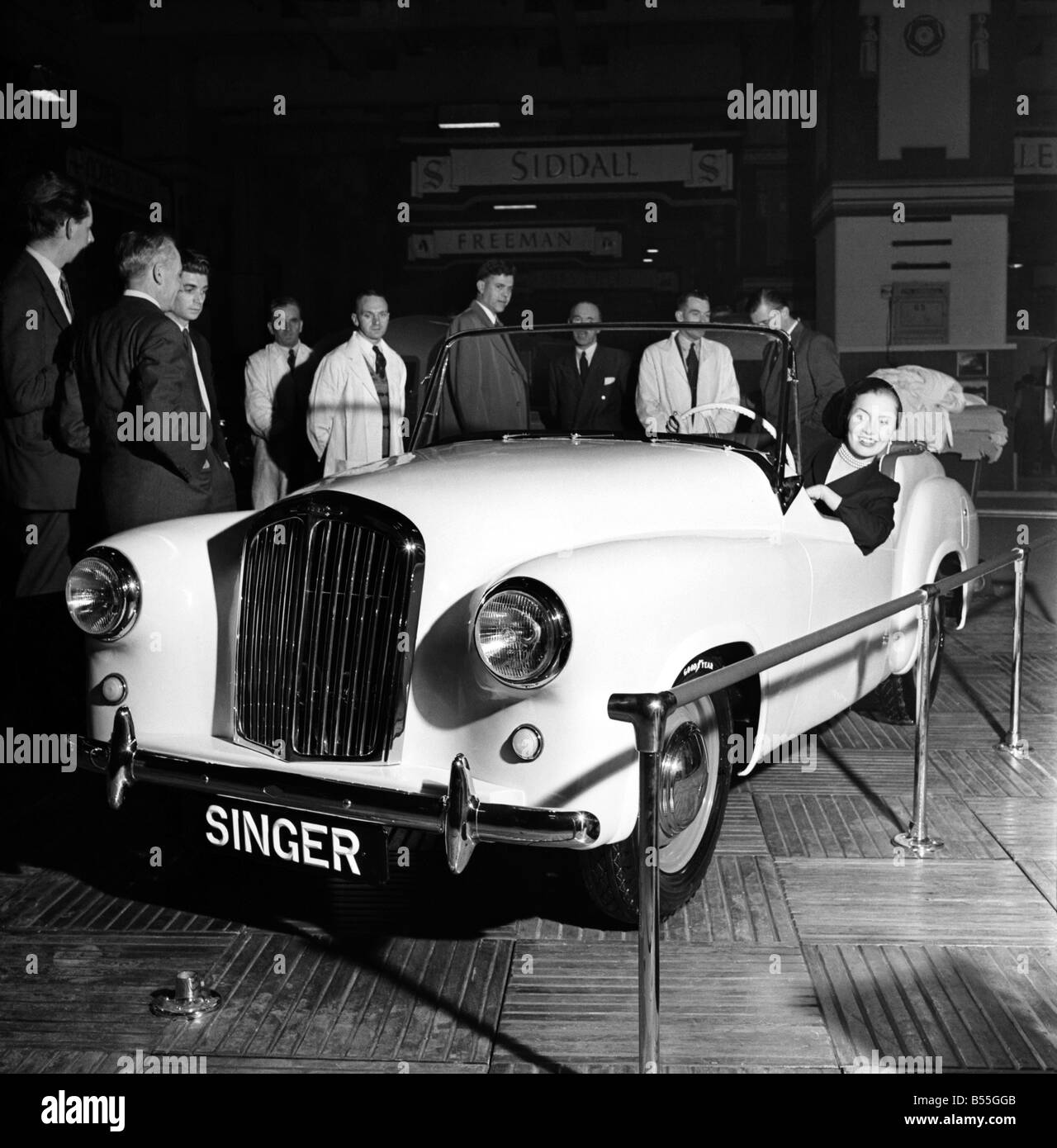 Earls court motor show hi-res stock photography and images - Alamy