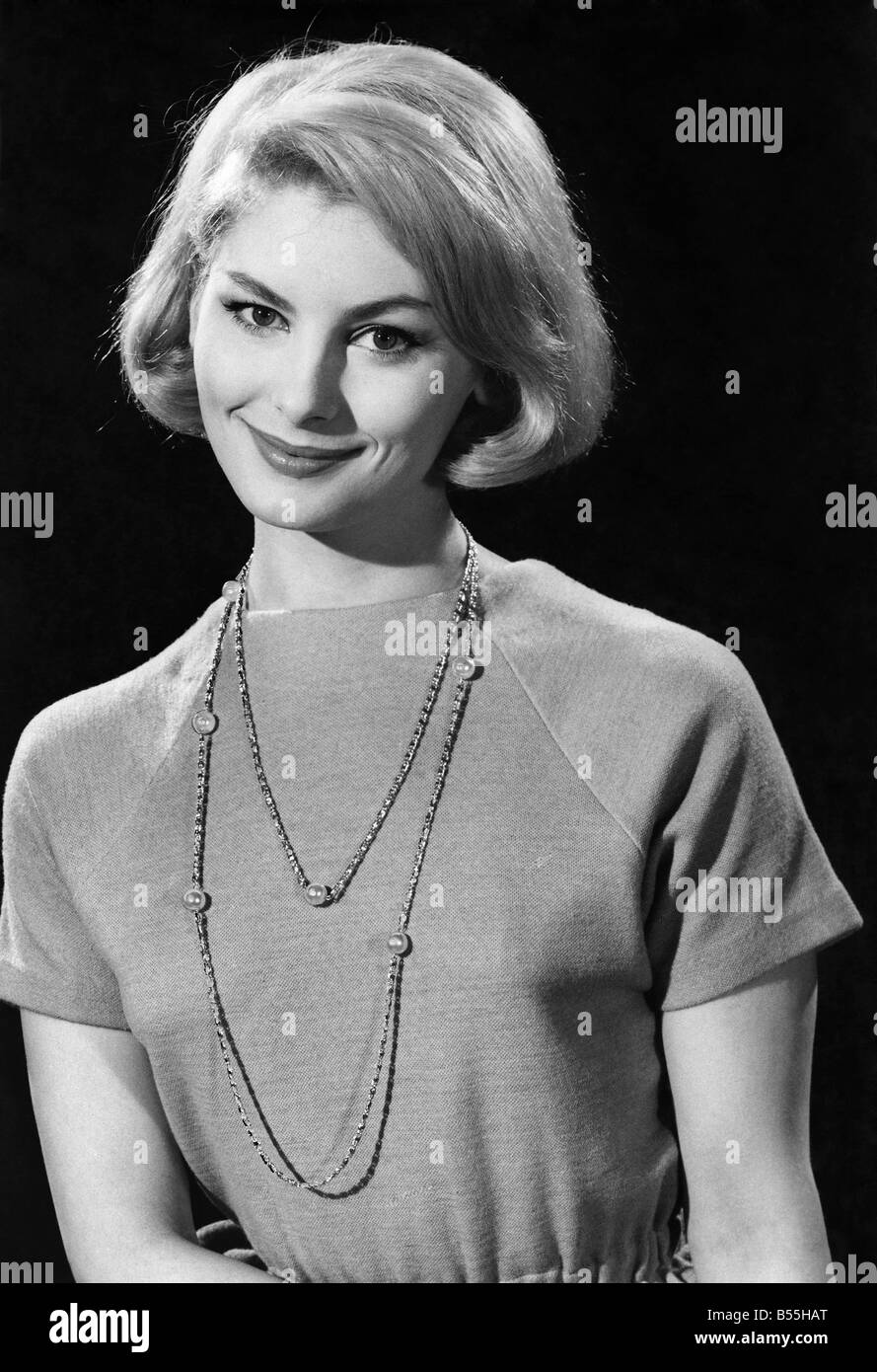Reveille Fashions. Pat Knight. June 1960 P008998 Stock Photo - Alamy