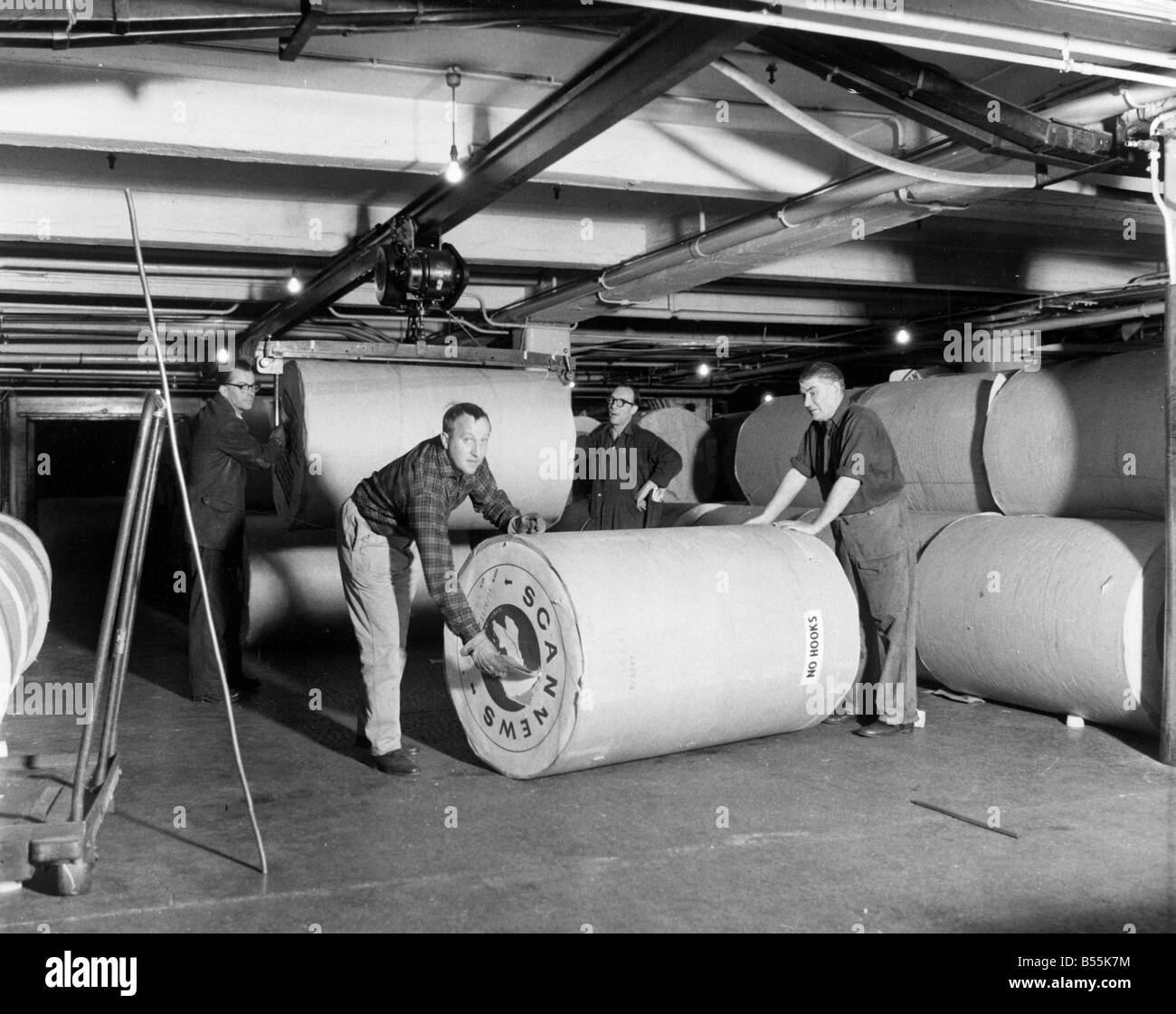Daily Mirror Printing Presses June 1960 The reel room at Geraldine ...