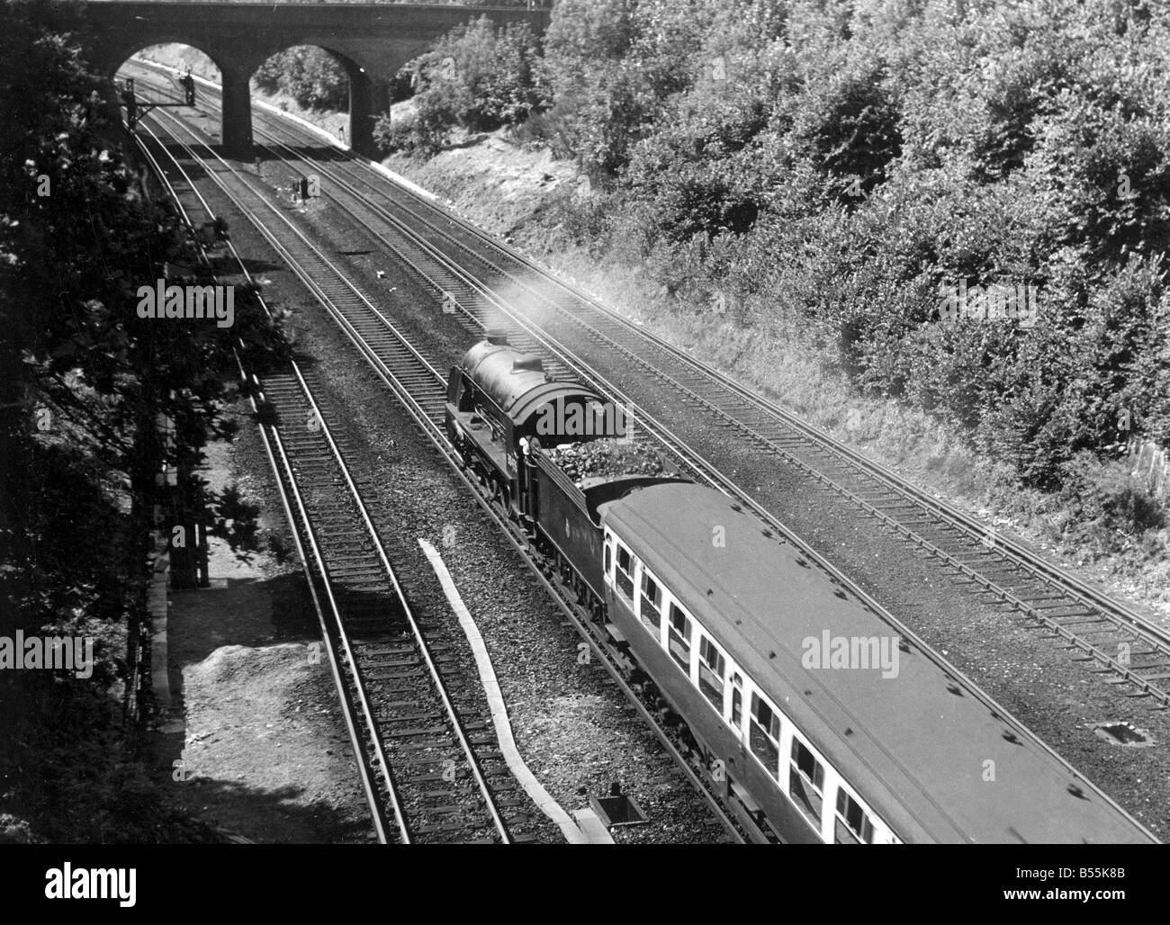 1950s steam passenger trains hi-res stock photography and images - Alamy