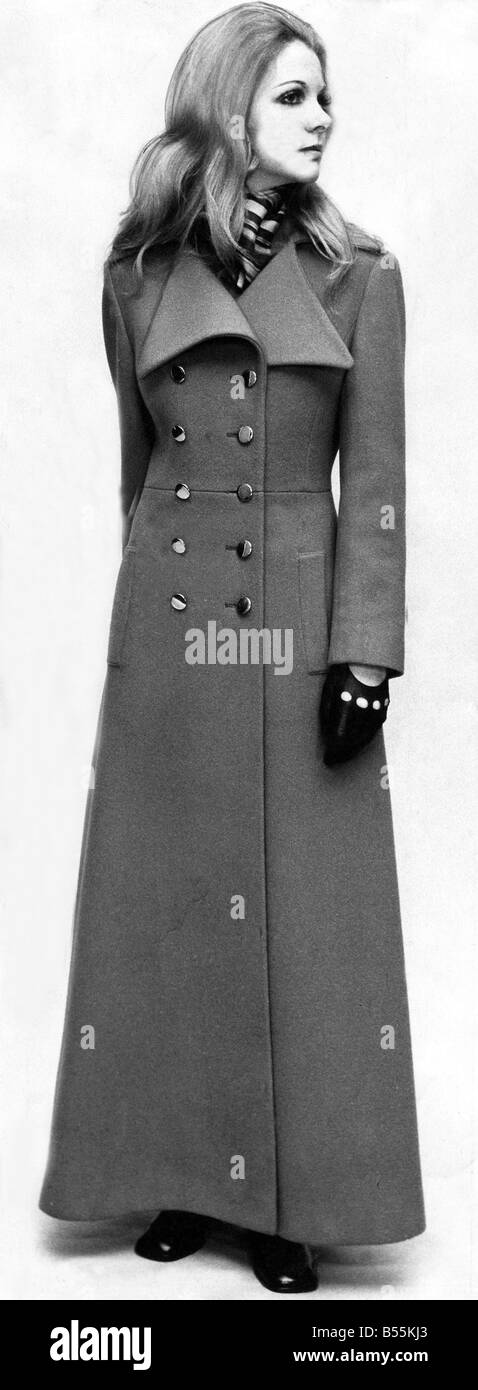 A model wearing a maxi coat Stock Photo - Alamy