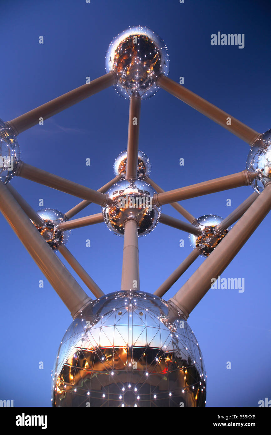 Brussels Belgium Atomium Night Lights High Resolution Stock Photography ...