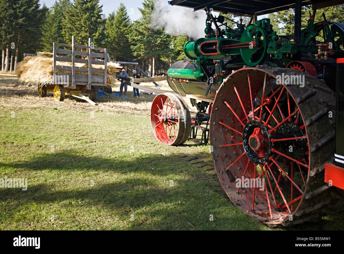 Steam engine demonstration during Steam Engine Show at Westwold ...