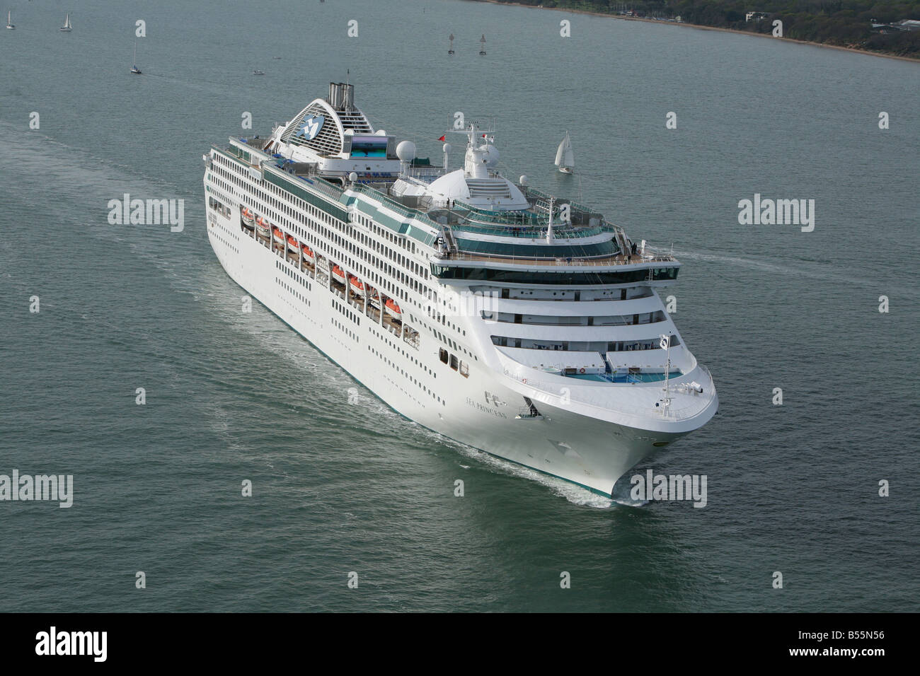 Caribbean princess ship hi-res stock photography and images - Alamy