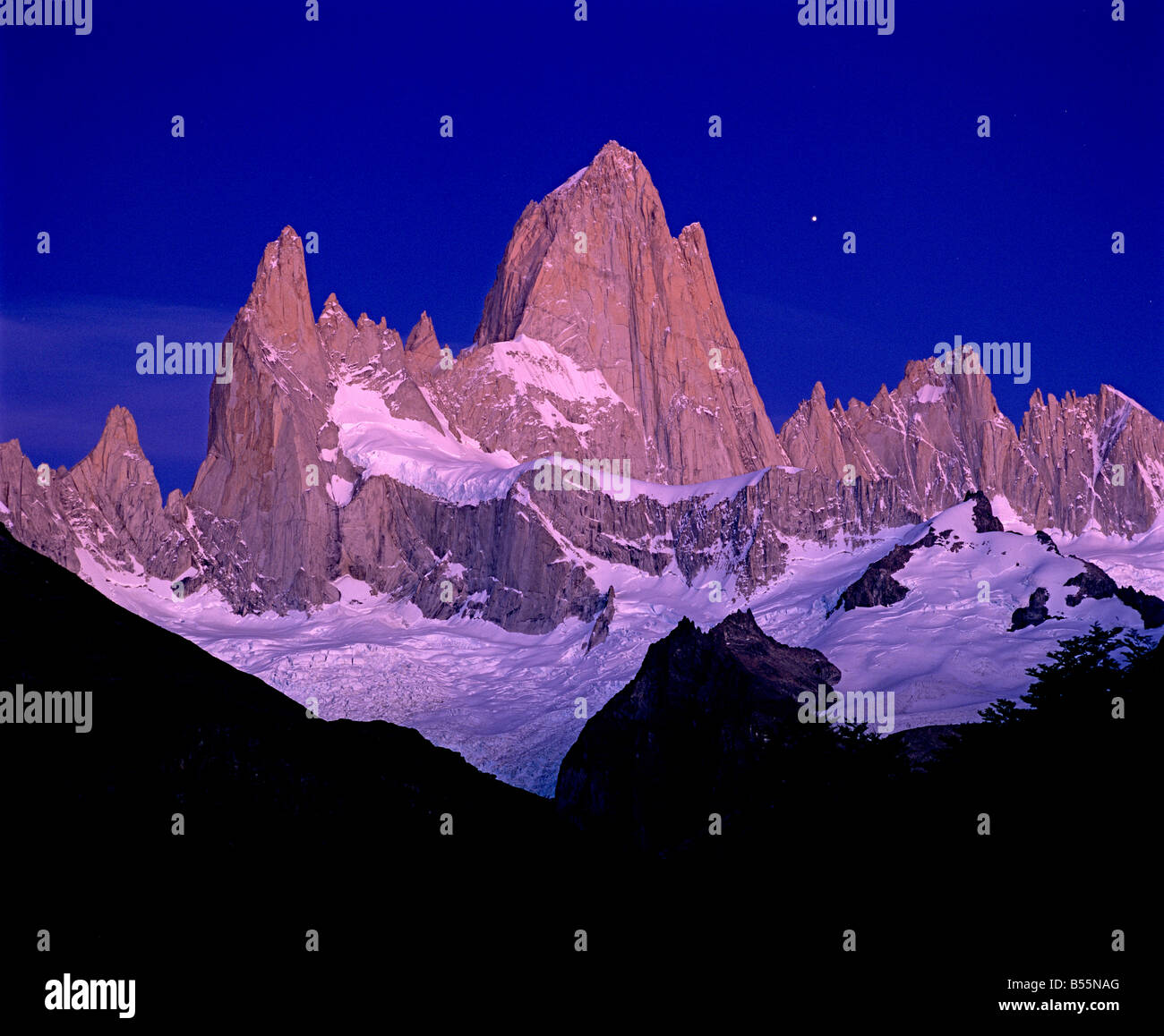 Sunrise with Mt Fitz Roy Stock Photo - Alamy