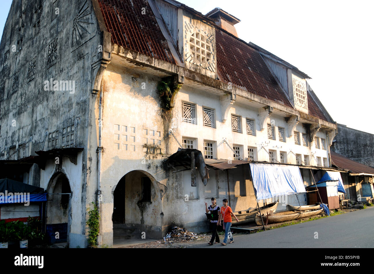 colonial building jl batang arau padang sumatra indonesia Stock Photo ...