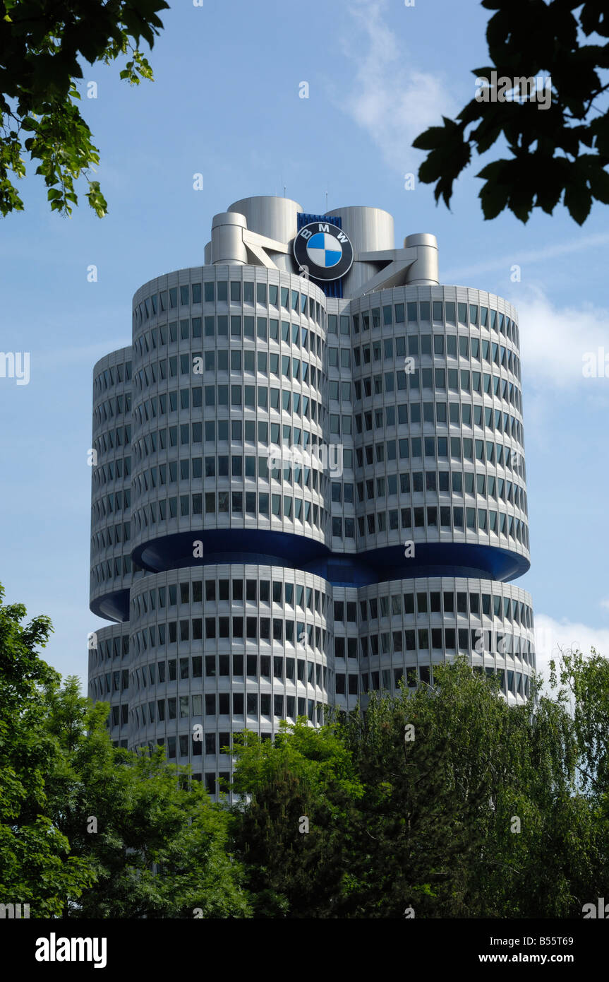 Bmw headquarters hi-res stock photography and images - Alamy