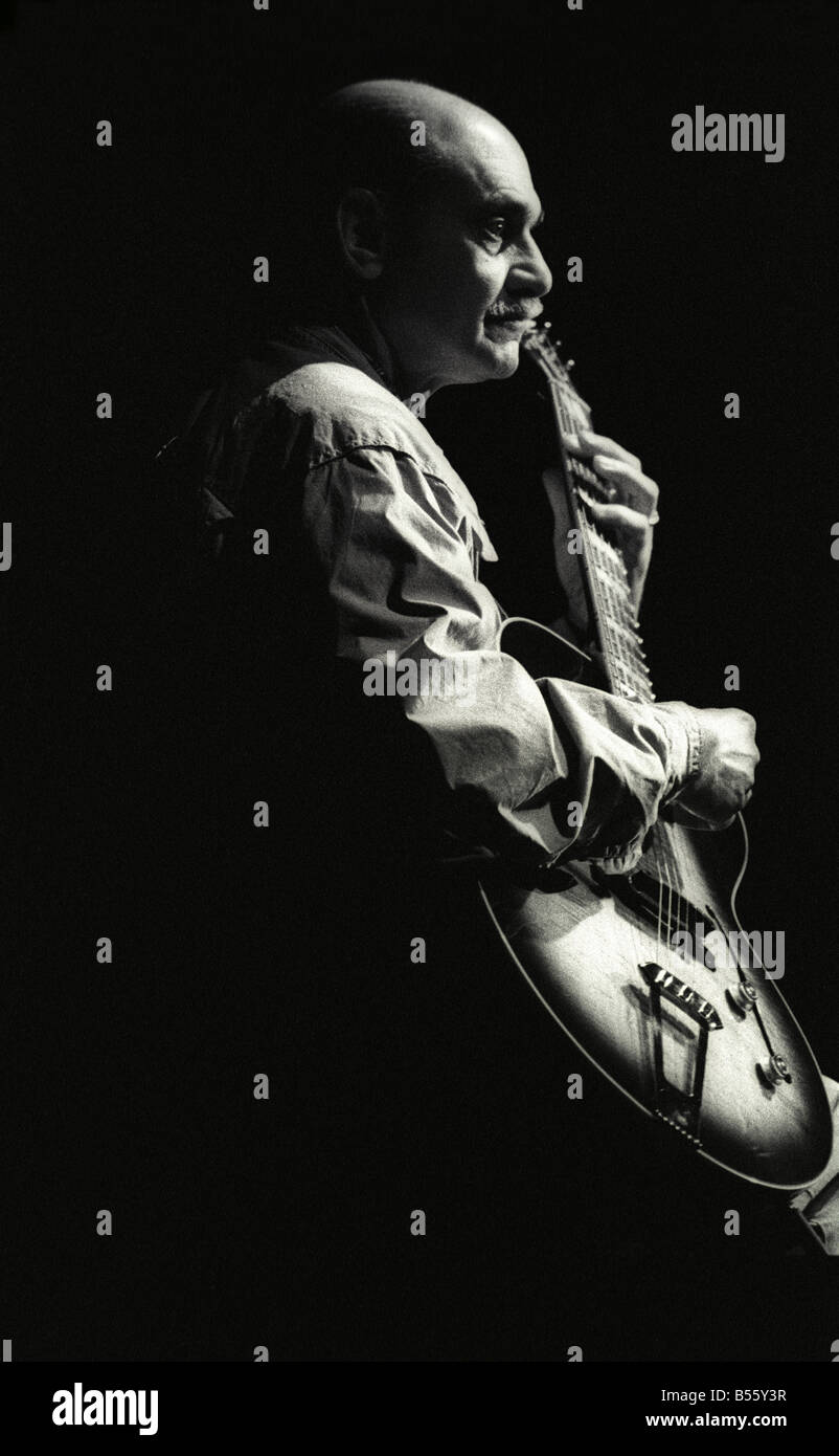 Joe pass hi-res stock photography and images - Alamy