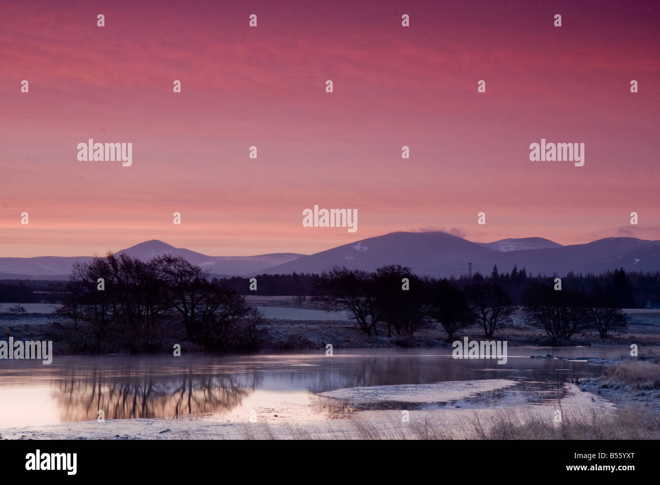 Sunrise in the highlands hi-res stock photography and images - Alamy