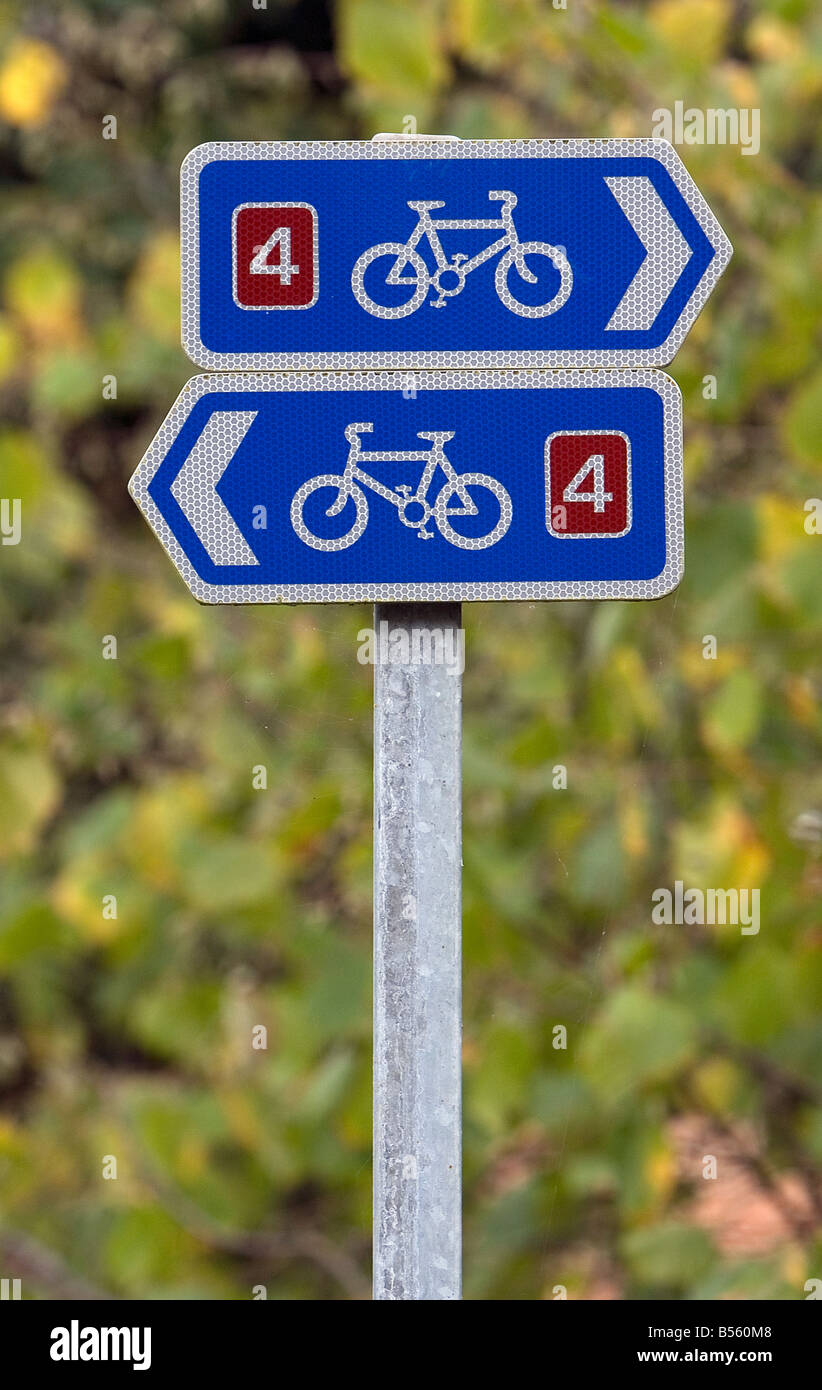 Cycle Route Signs Stock Photo - Alamy