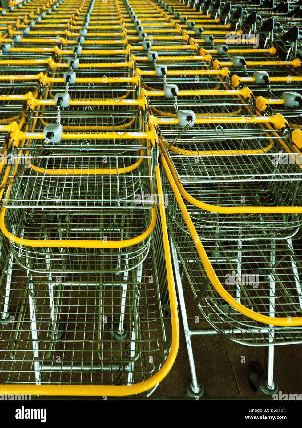 Shopping trolley uk morrisons hi-res stock photography and images - Alamy