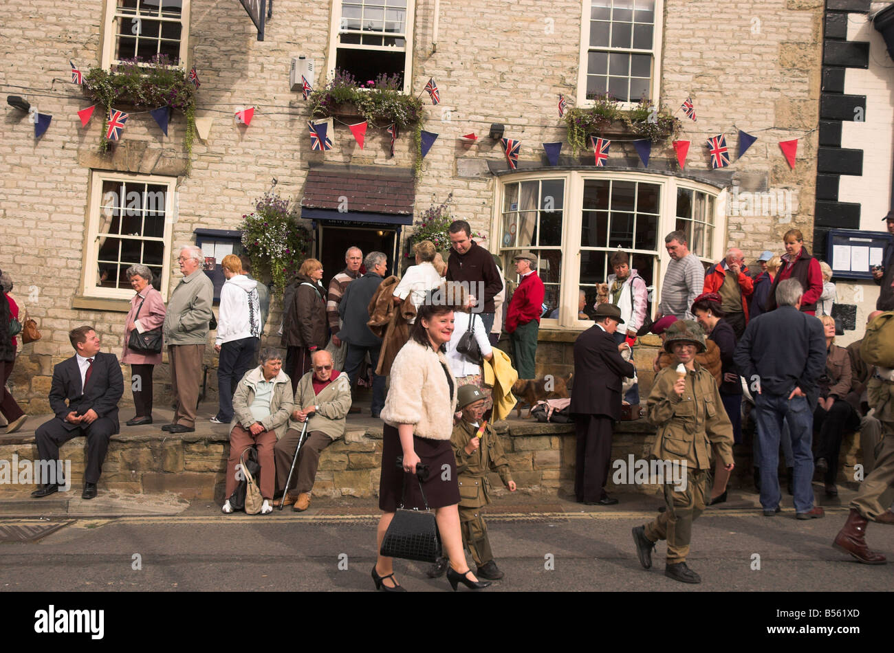 World war 2 weekend hi-res stock photography and images - Alamy
