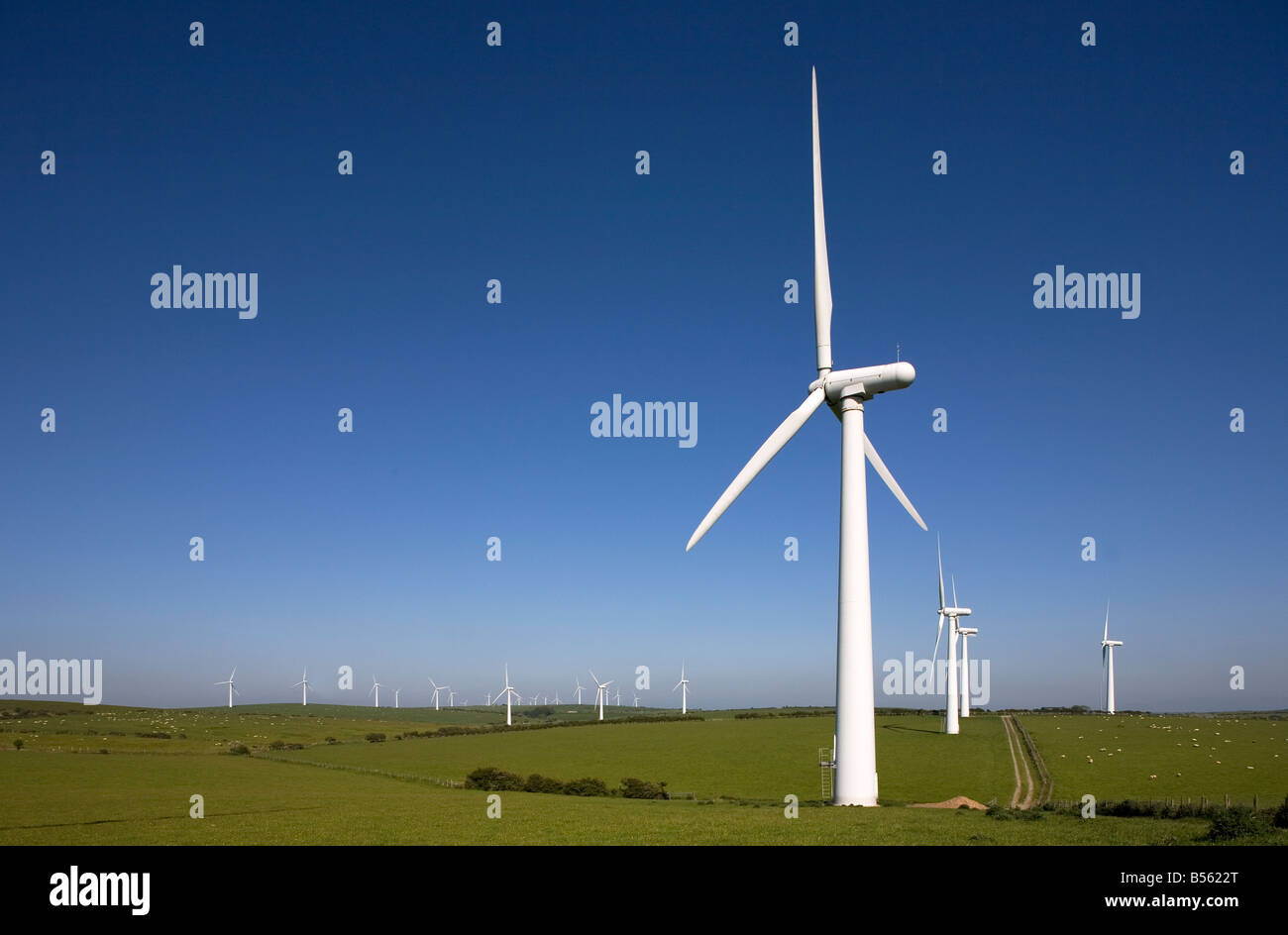 LLyn Alaw Wind Farm Anglesey producing electricity for part of North ...