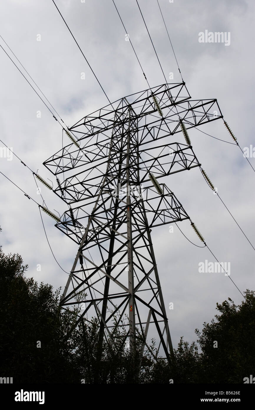 High tension wire hi-res stock photography and images - Alamy