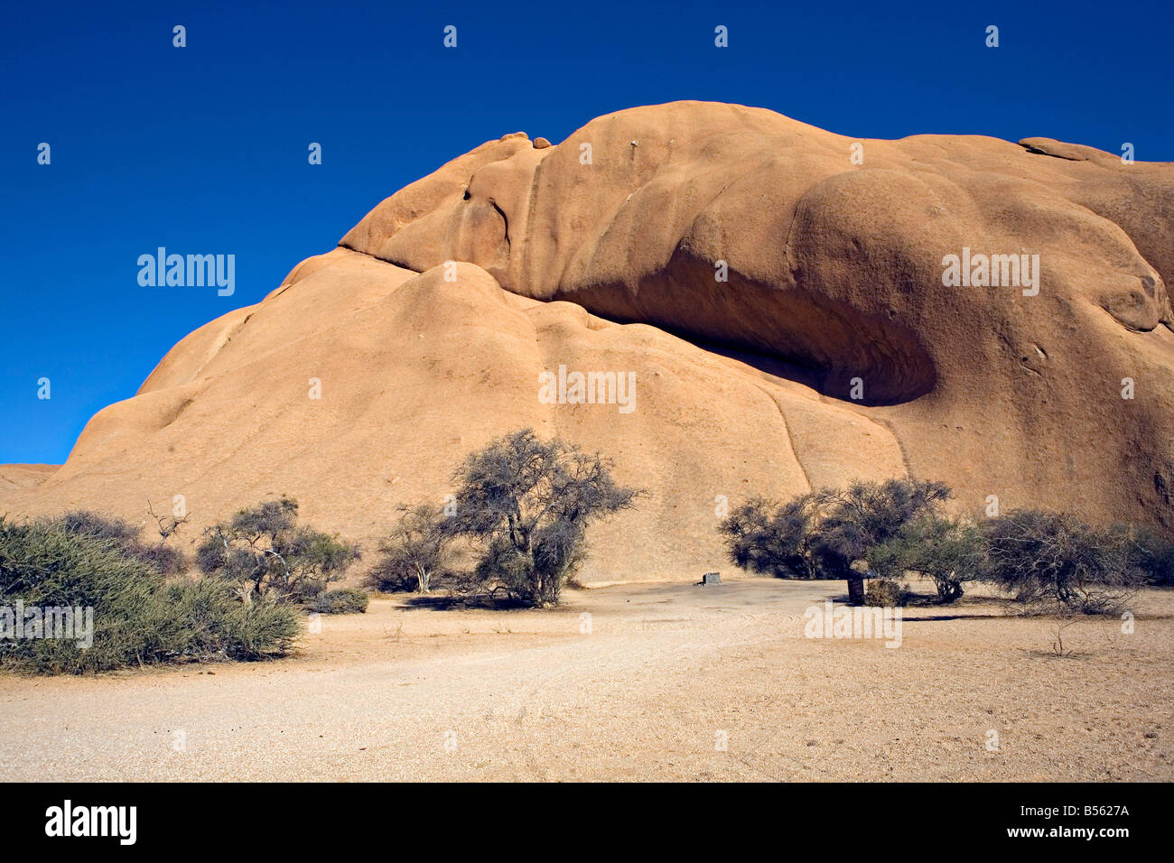 Scenic of granite inselbergs at Spitzkoppe Namibia Stock Photo - Alamy