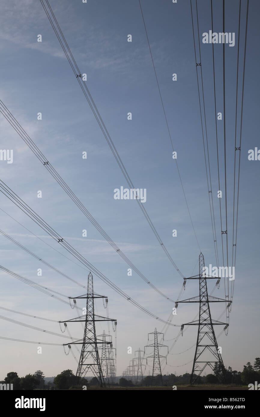 Electric plyon hi-res stock photography and images - Alamy