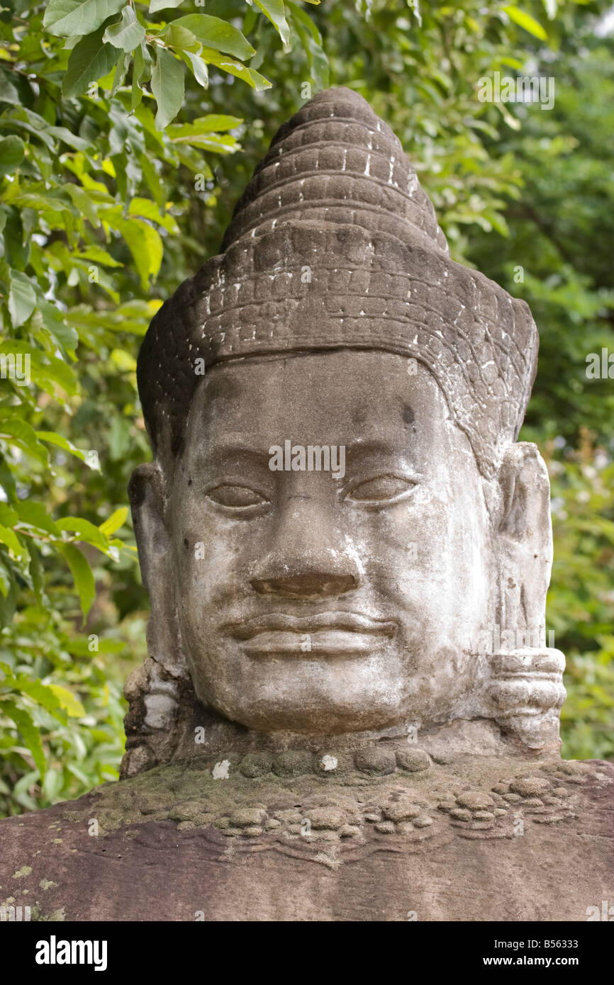 Face of a giant hi-res stock photography and images - Alamy