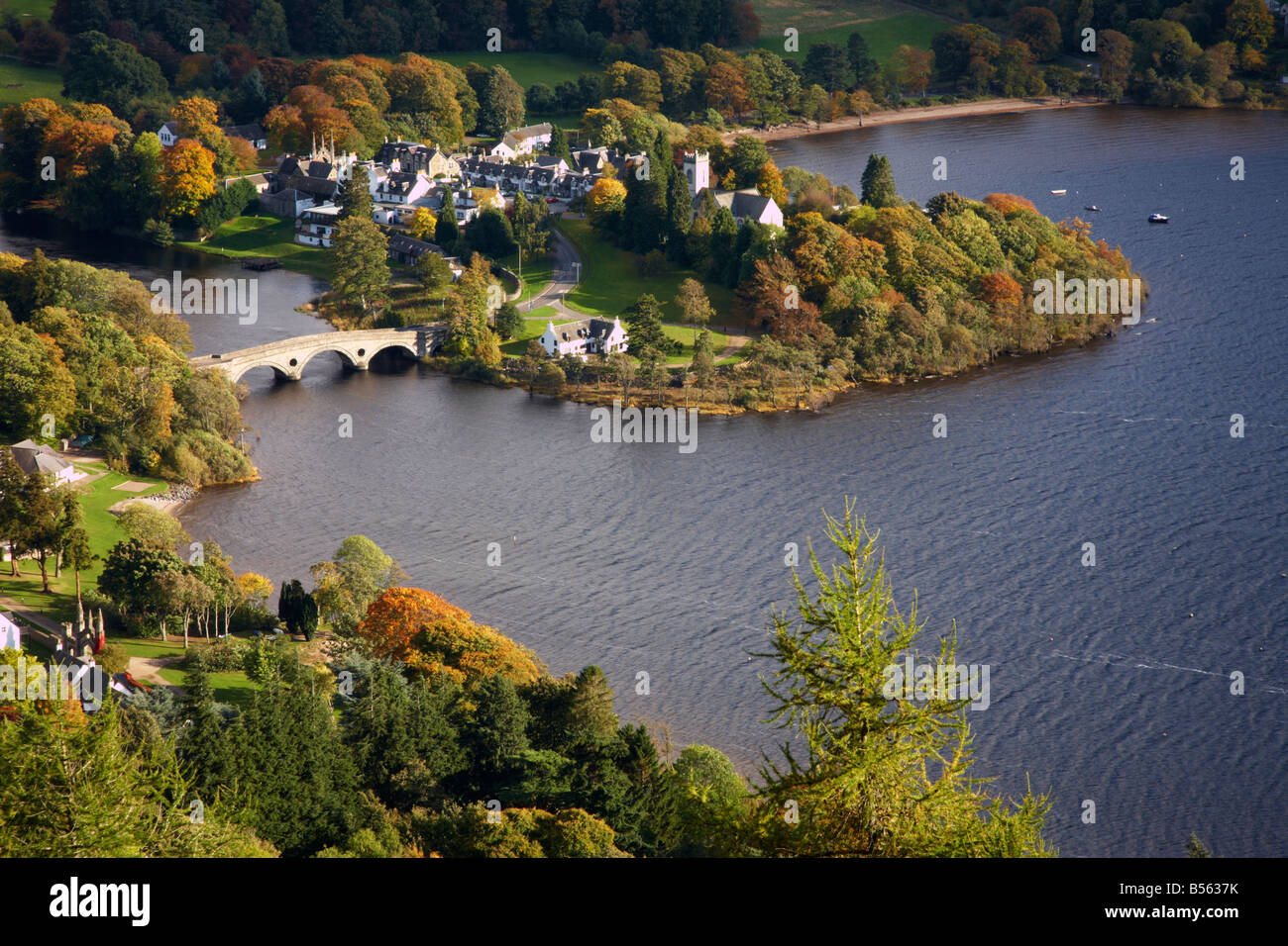 Kenmore Scotland High Resolution Stock Photography and Images - Alamy