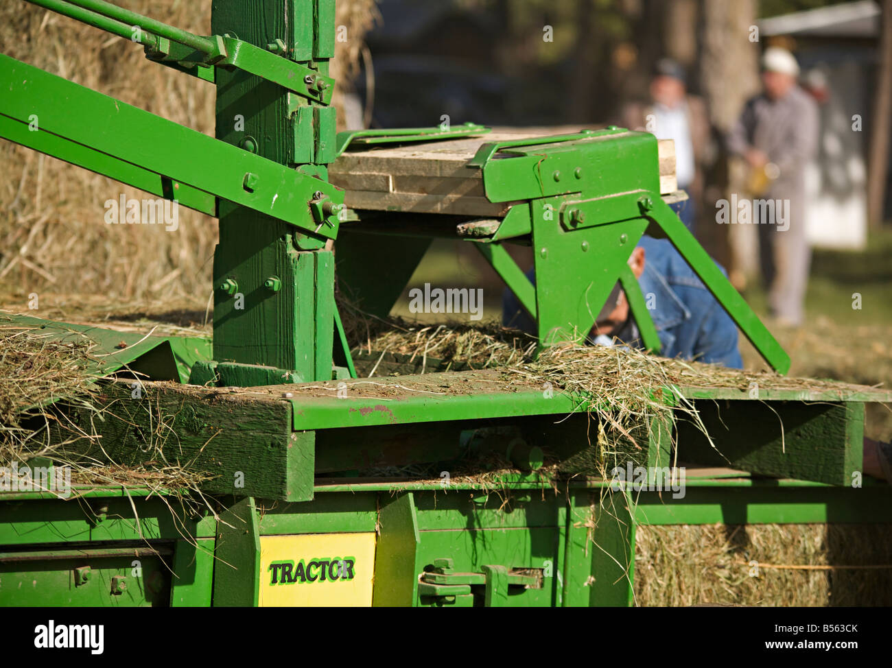 Steam engine hay press hi-res stock photography and images - Alamy