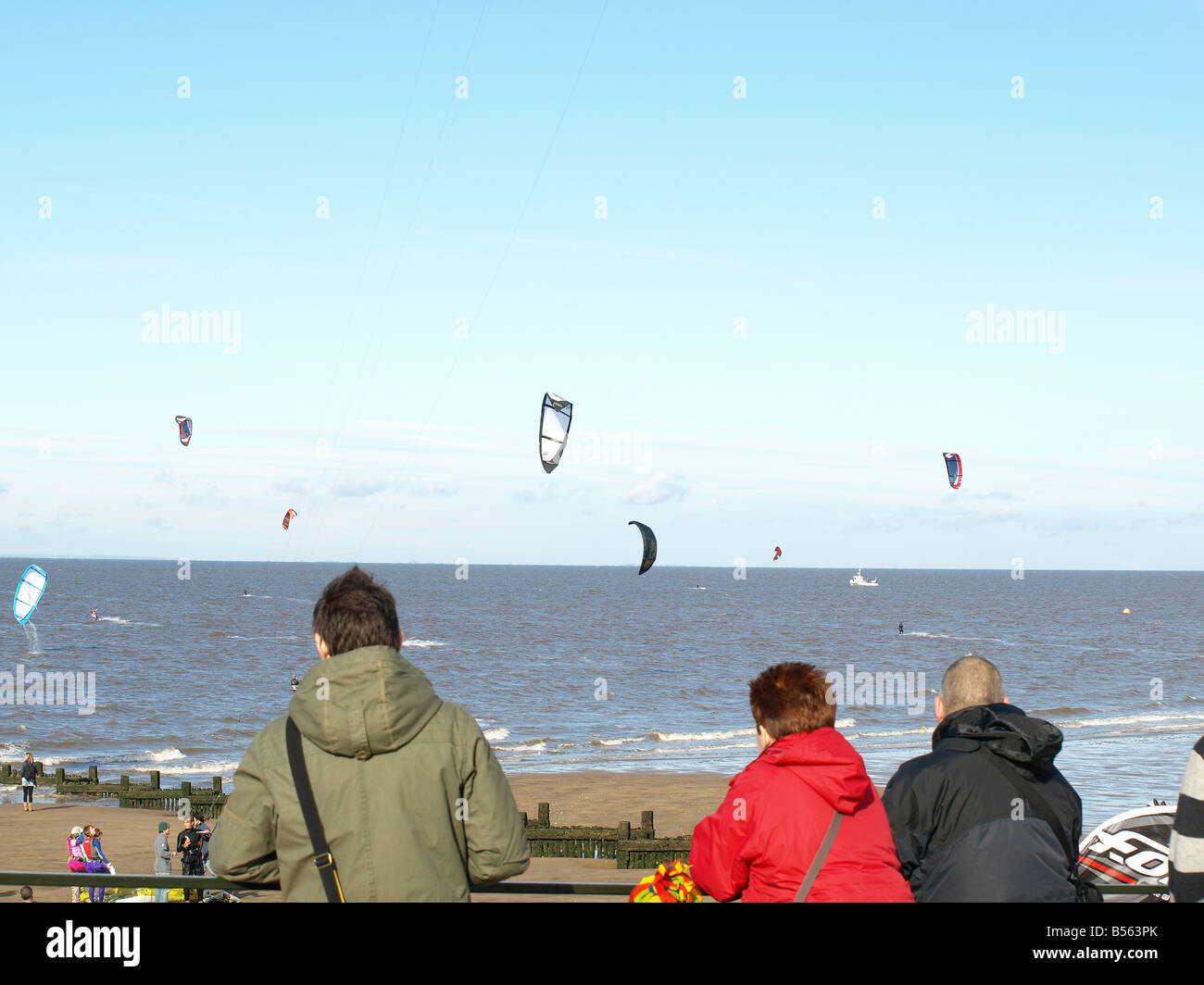 Watching Kite Surfers High Resolution Stock Photography and Images - Alamy