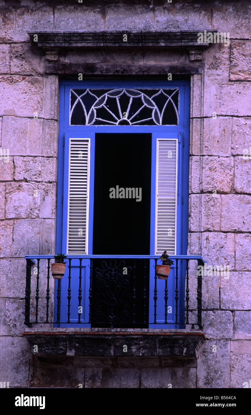 Havana cuba stained glass windows hi-res stock photography and images ...