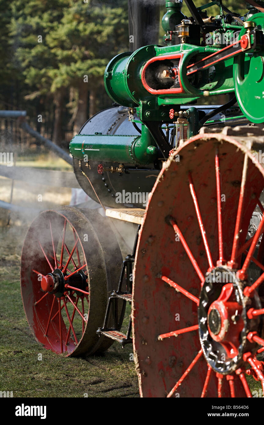Steam engine demonstration during Steam Engine Show at Westwold ...
