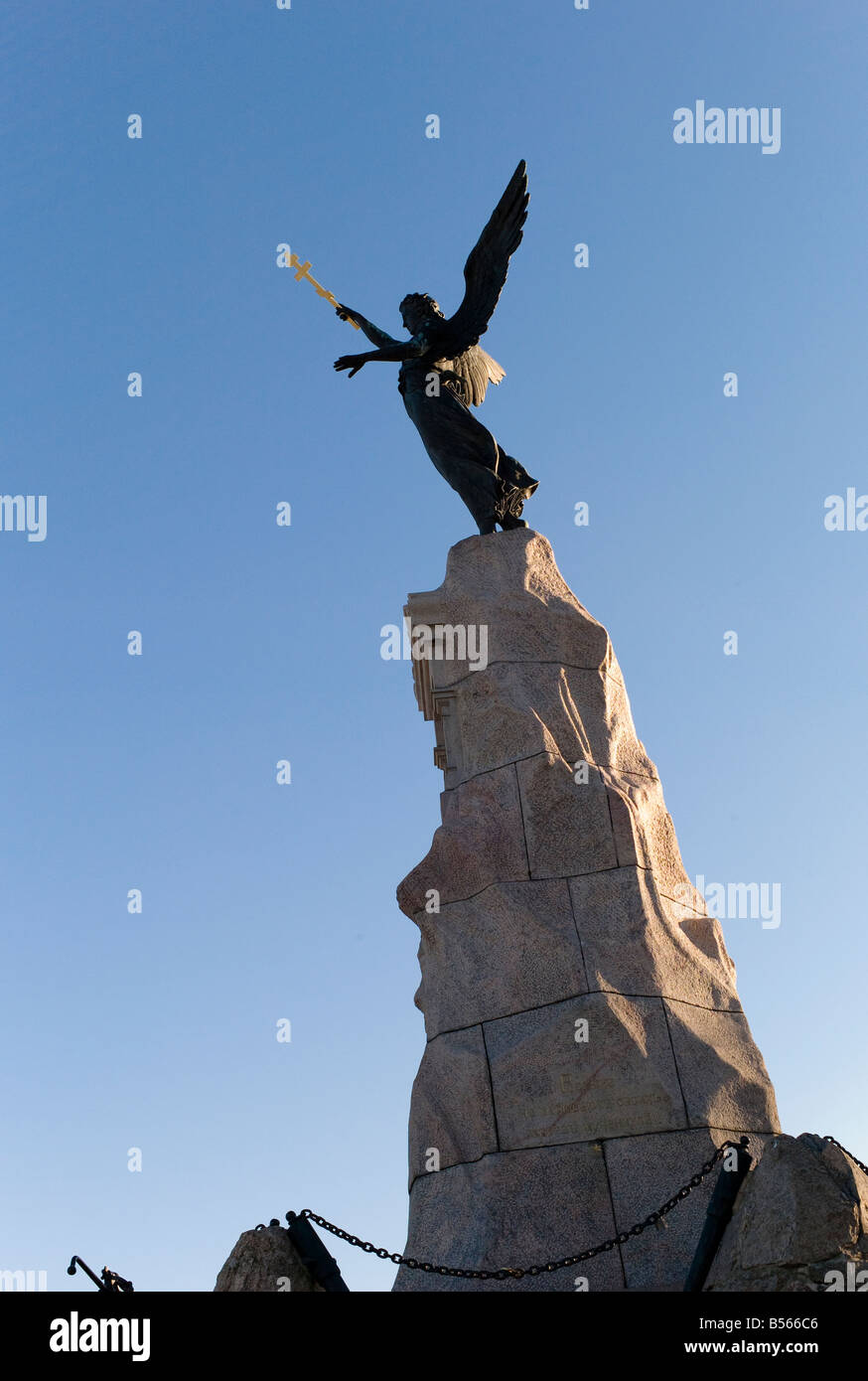 Soviet statue tallinn hi-res stock photography and images - Alamy