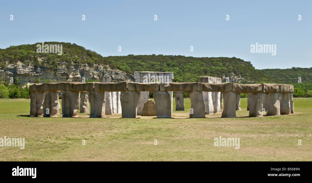 Hunt stonehenge ii hi-res stock photography and images - Alamy