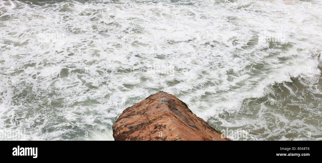 Protruding Rock Stock Photos & Protruding Rock Stock Images - Alamy