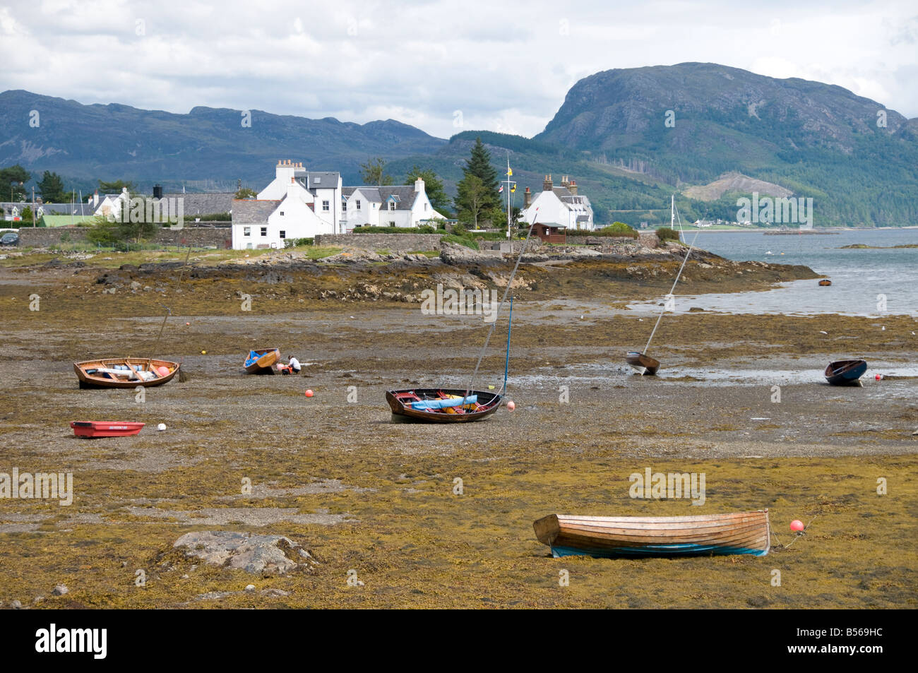 Scenic railway line hi-res stock photography and images - Alamy