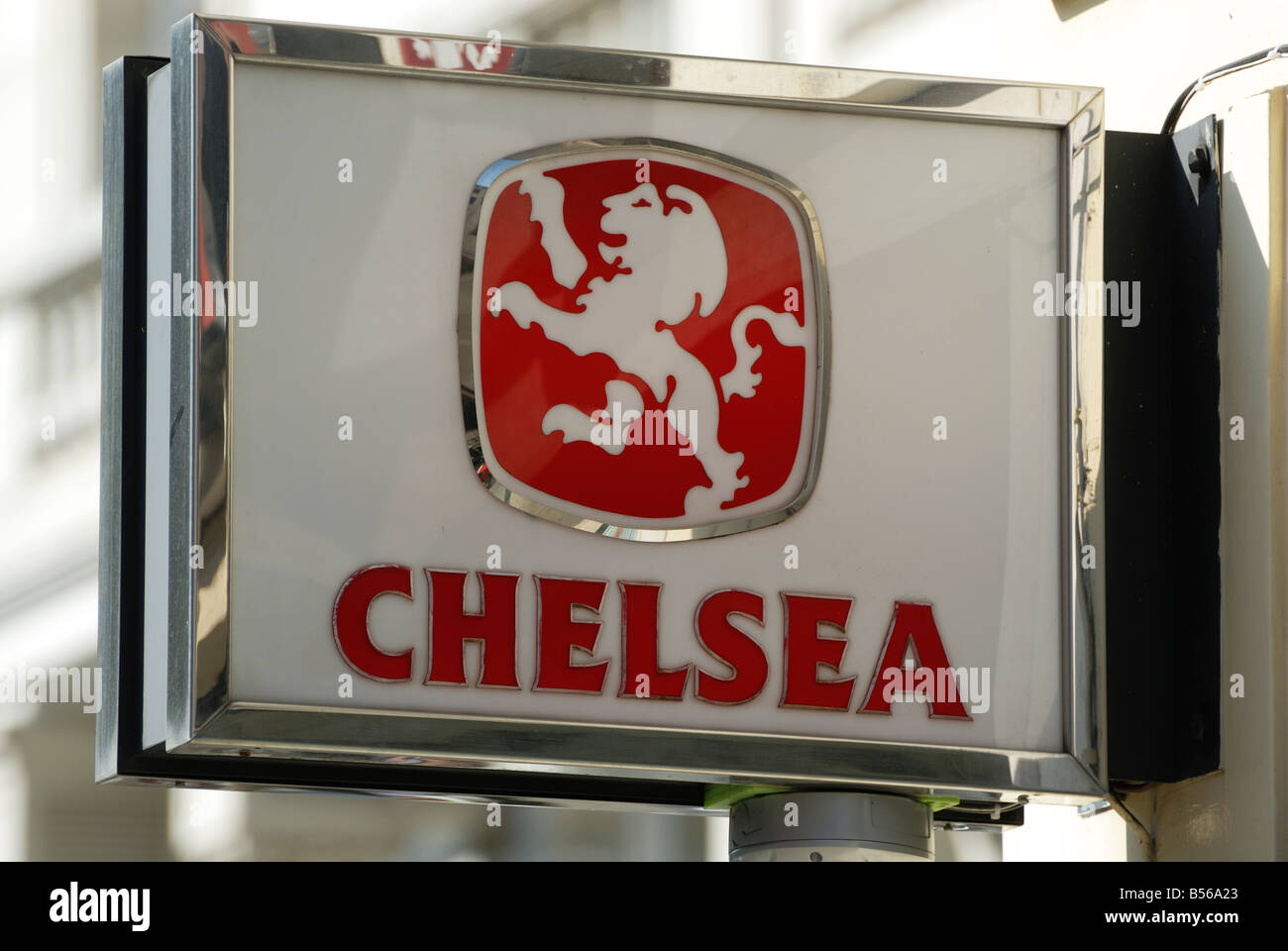 Chelsea building society sign logo hi-res stock photography and images ...