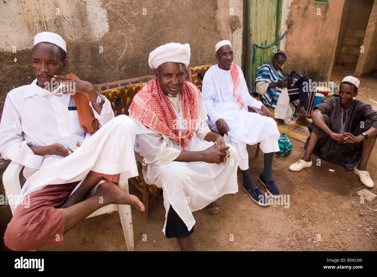 Poverty islam muslim desert hi-res stock photography and images - Alamy