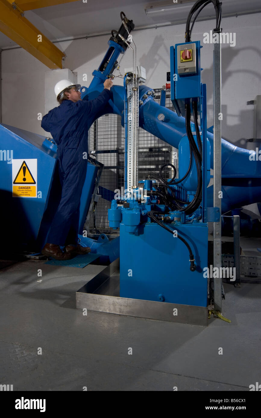 Micro hydroelectric generator hi-res stock photography and images - Alamy